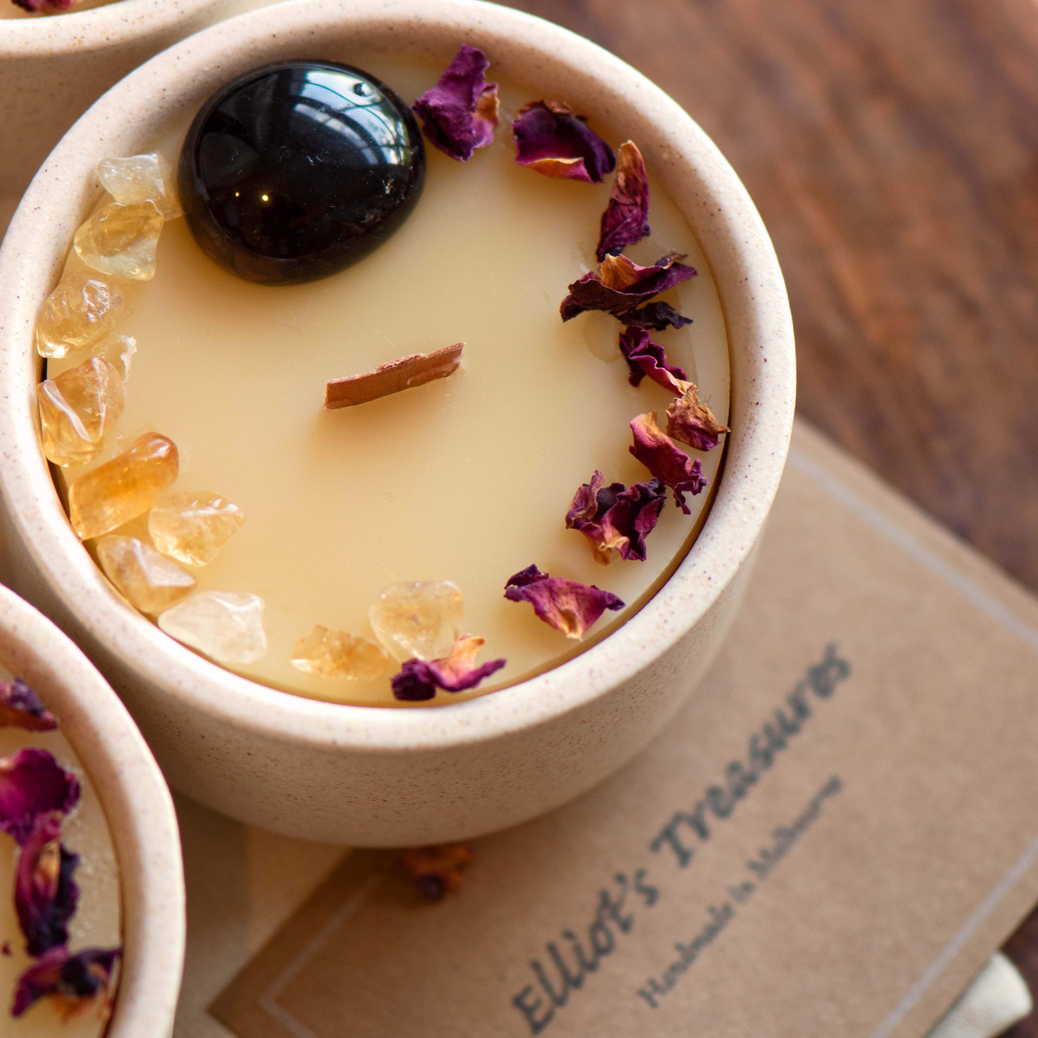 Complimentary Gift Wrapping – Elliot's Treasures